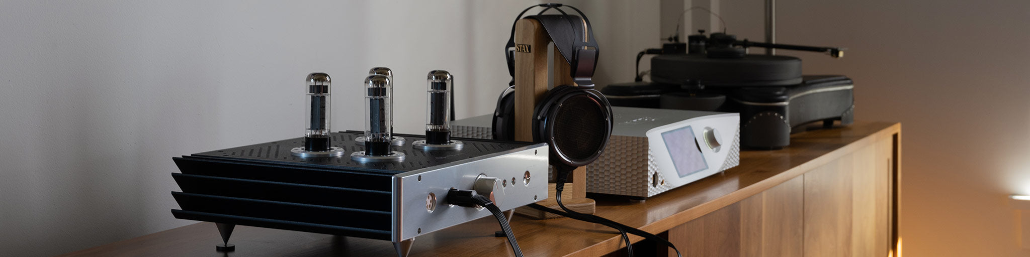 Pre-Owned High-End Audiophile Gear – HeadAmp